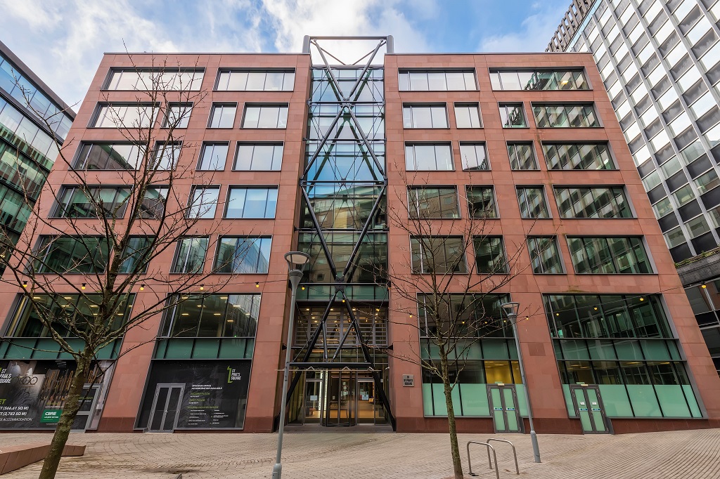 Hapag Lloyd swaps Tithebarn Street for St Paul’s Square in Liverpool ...