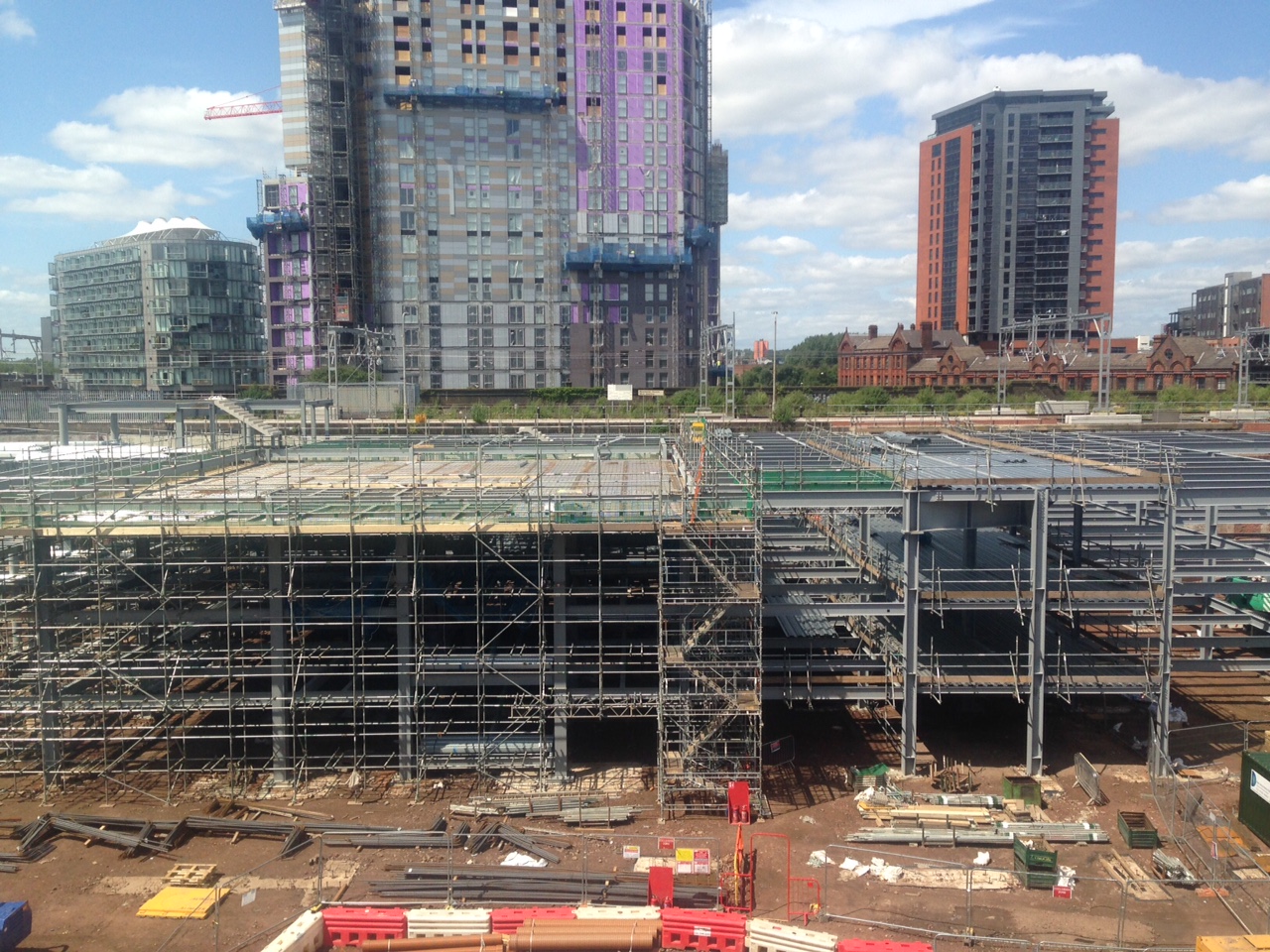 Greengate Embankment office on track [GALLERY] - Place North West