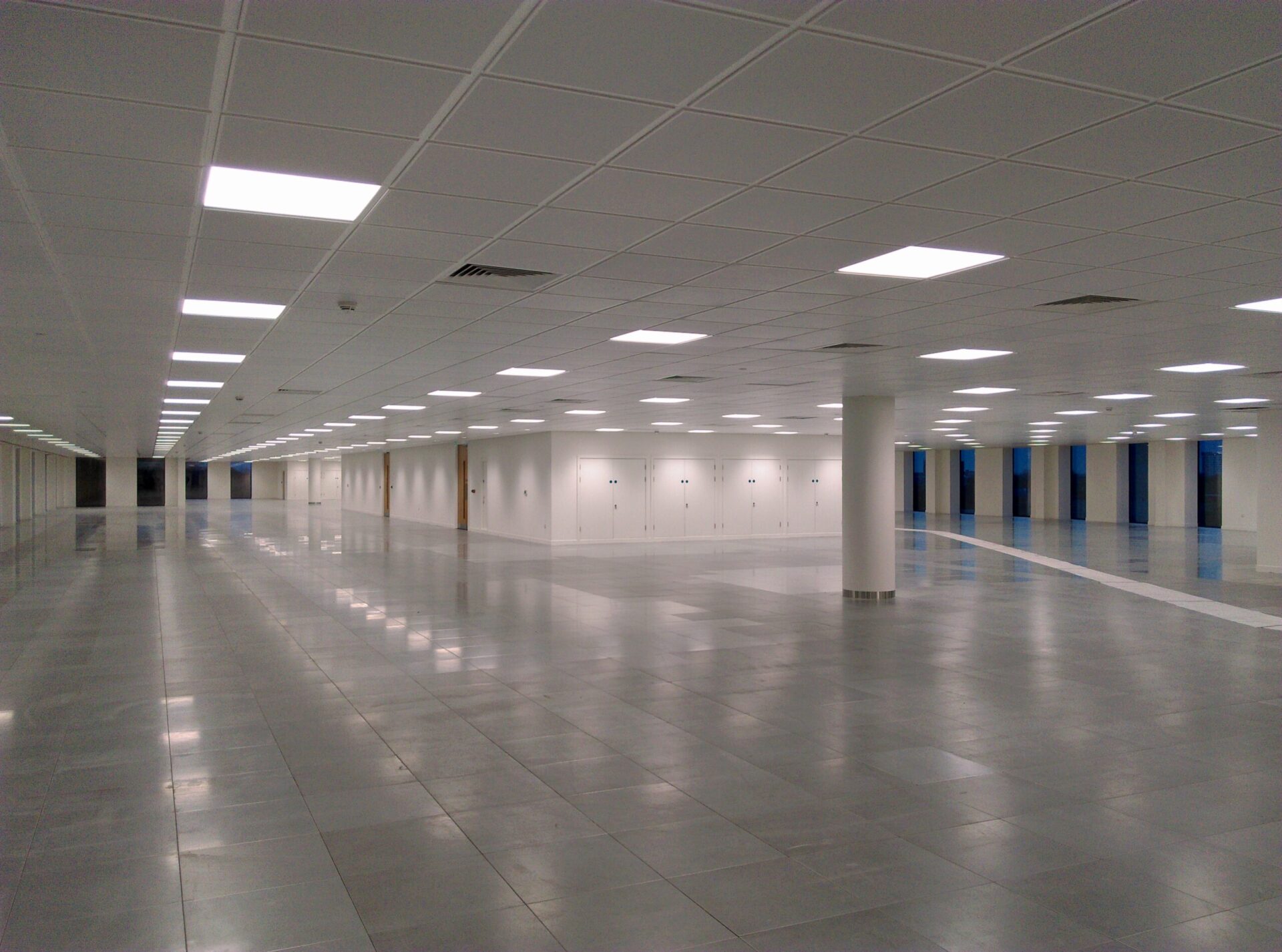 SITE VISIT | Ask hands over No8 First Street - Place North West