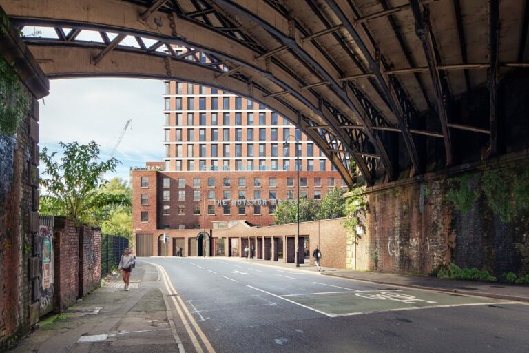 Manner tables 36-storey Hotspur Press proposals - Place North West