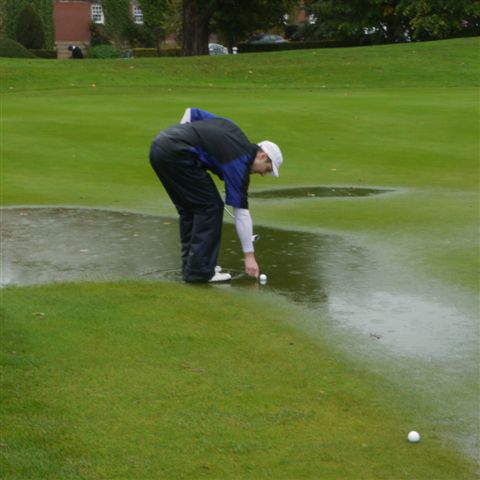 NW office agents compete at golf - Place North West