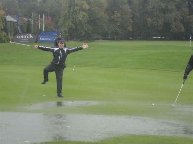 NW office agents compete at golf - Place North West